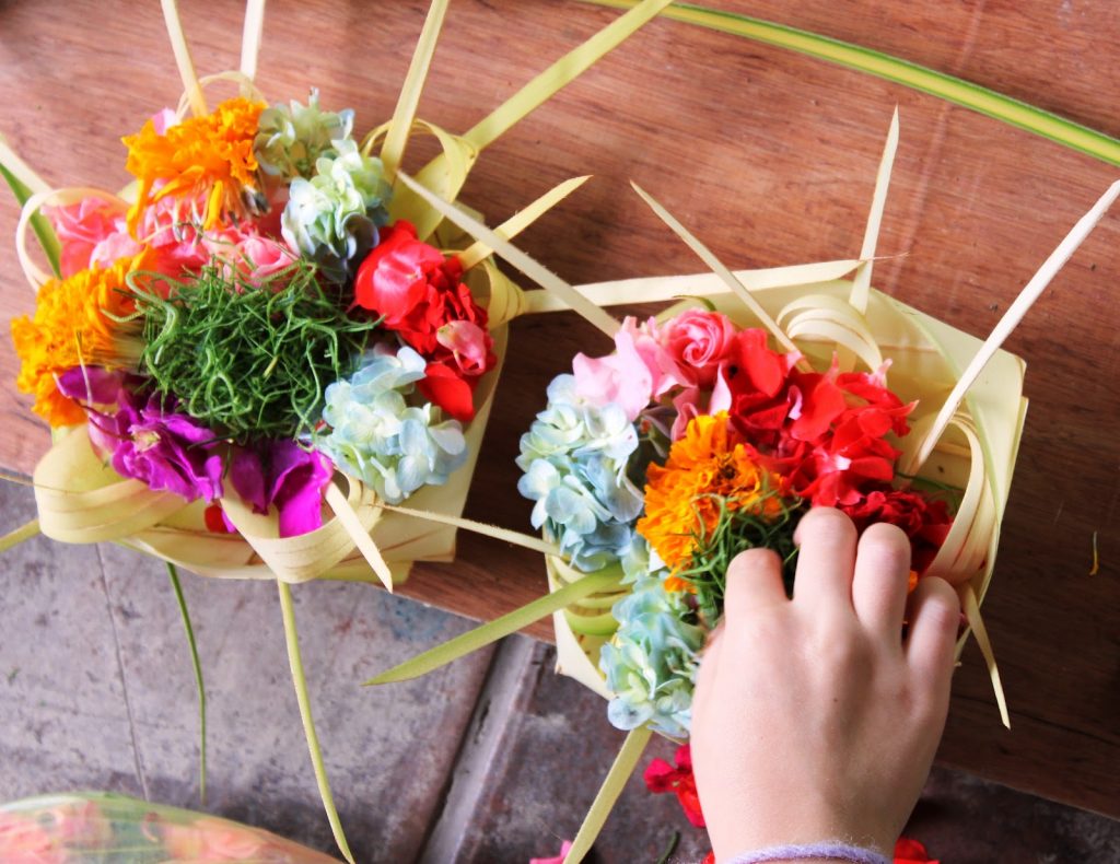 Canang Lesson - Total Bali Activities
